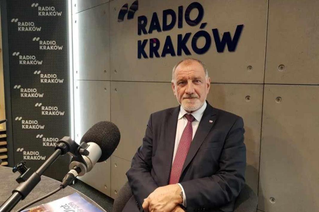 Prof. Jan Tadeusz Duda: to jest absurdalny zarzut. Społeczeństwo ...