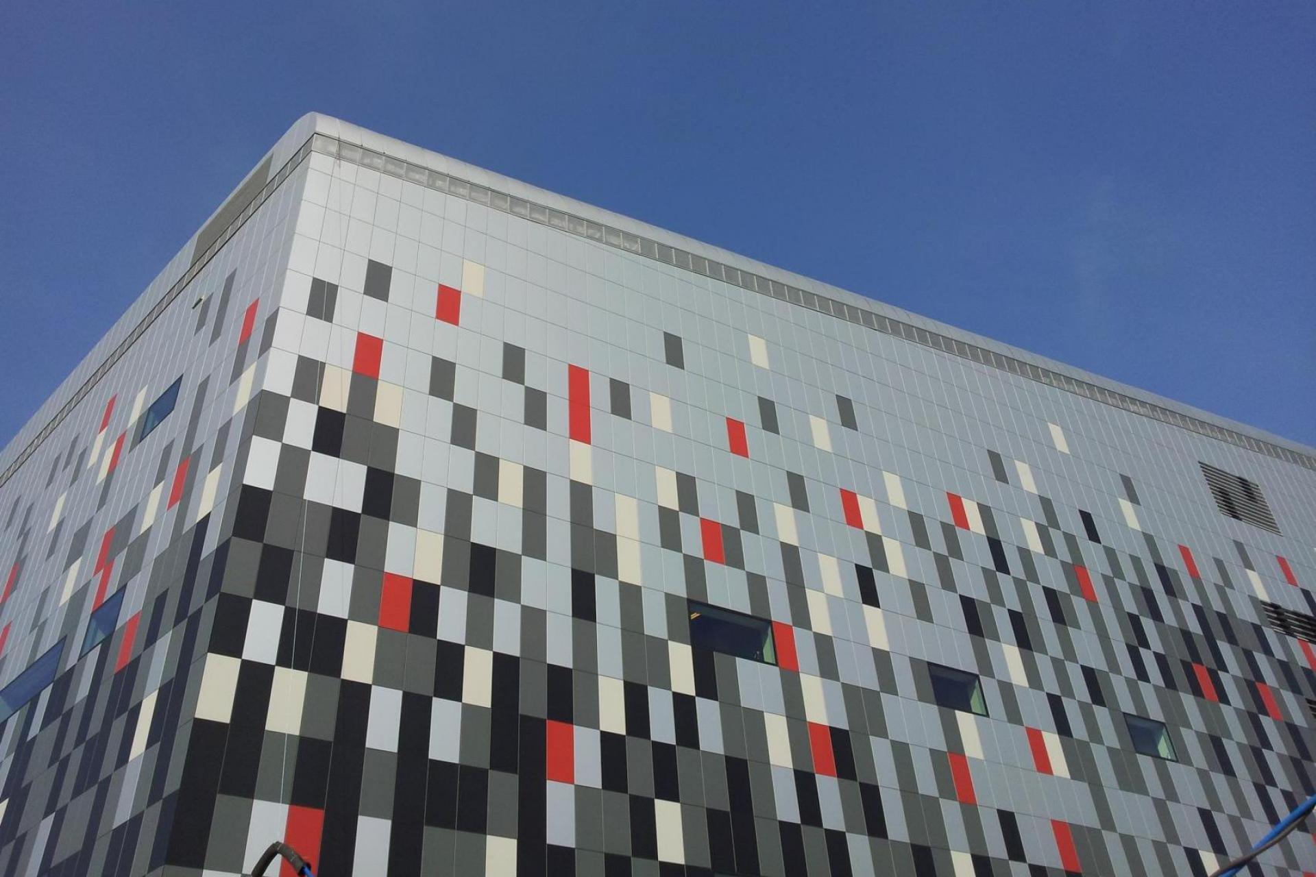 Kraków: są kontrowersje wokół przekazania części majątku KBF do spółki Kraków 5020