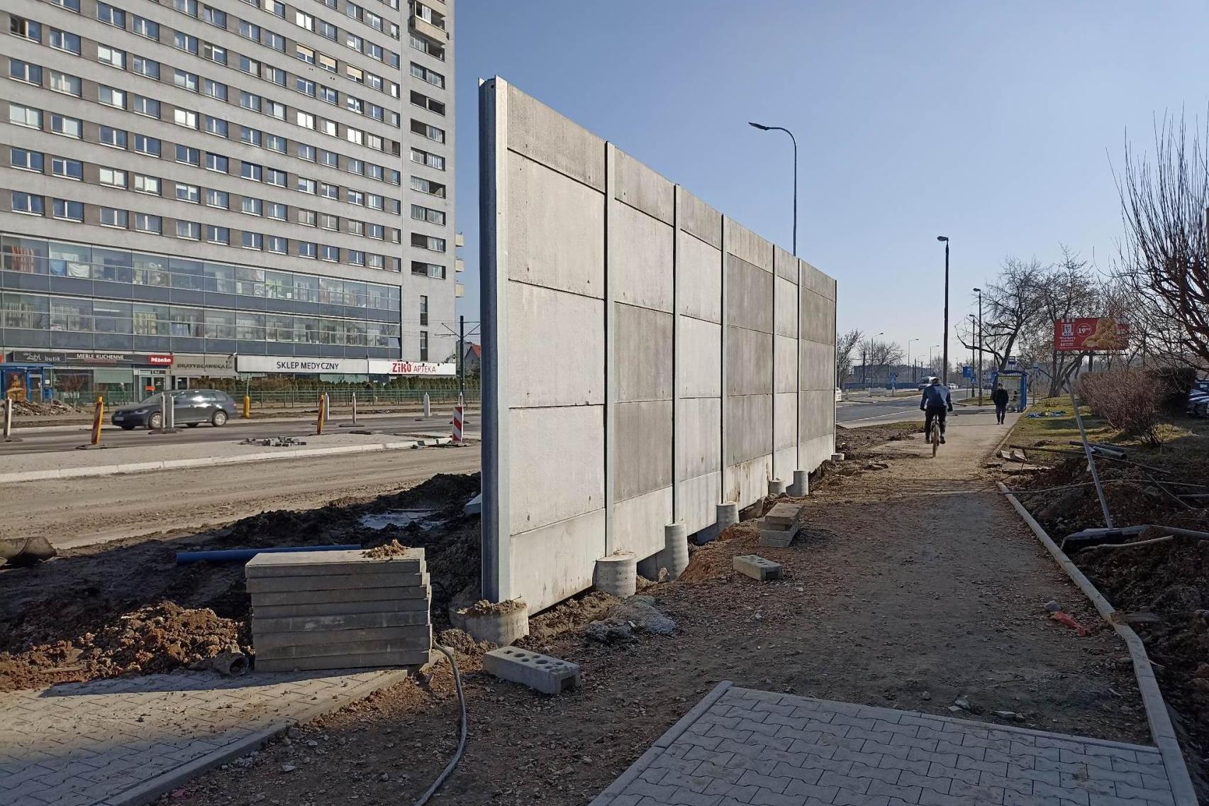 Kraków: betonoza na osiedlu