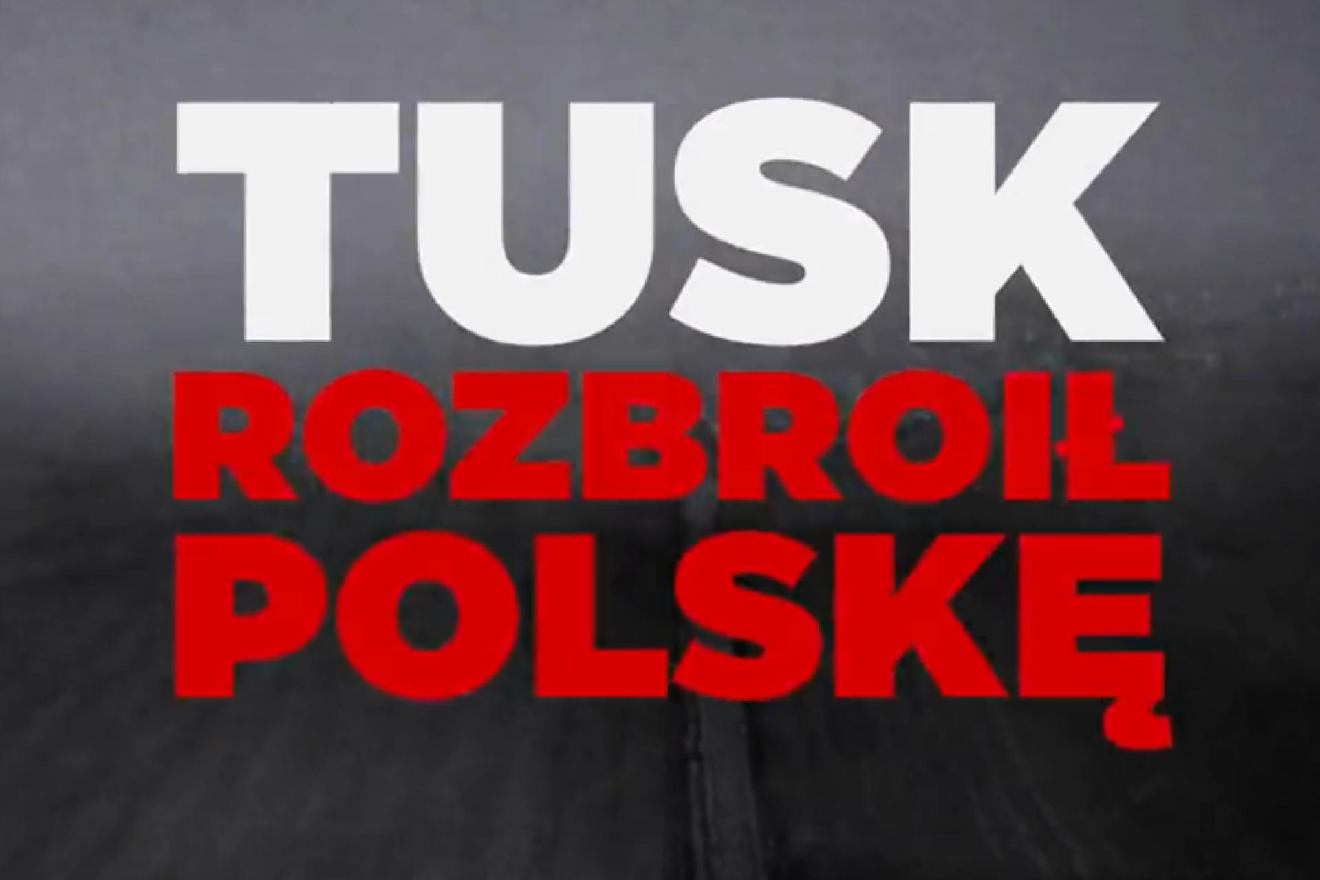 Spot PiS: Tusk, gdy rządził, padł na kolana przed Putinem i rozbroił Polskę