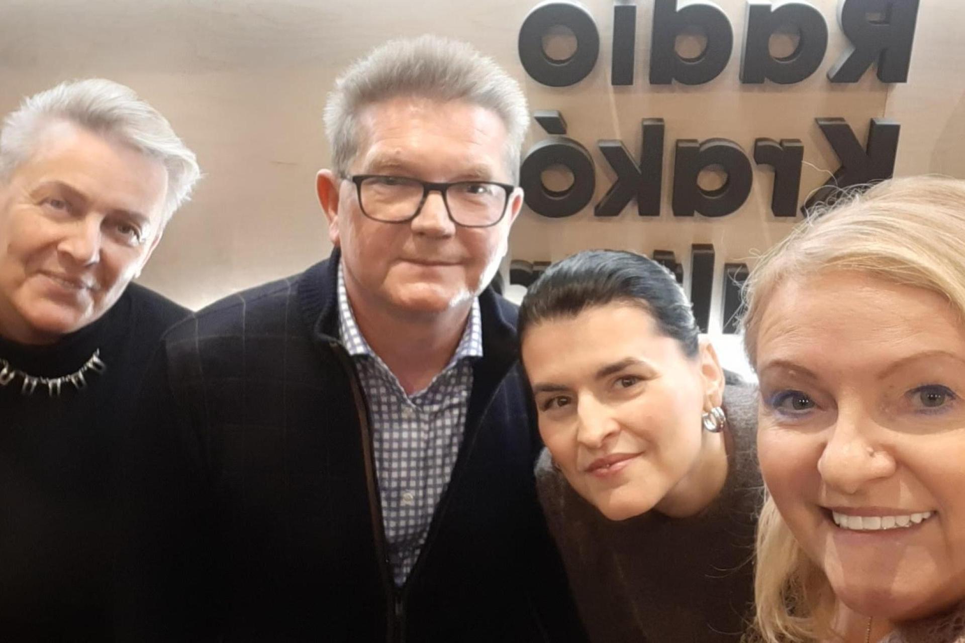 Wokalistka, organistka i ksiądz poeta. Różne światy łączą się poetycko ...