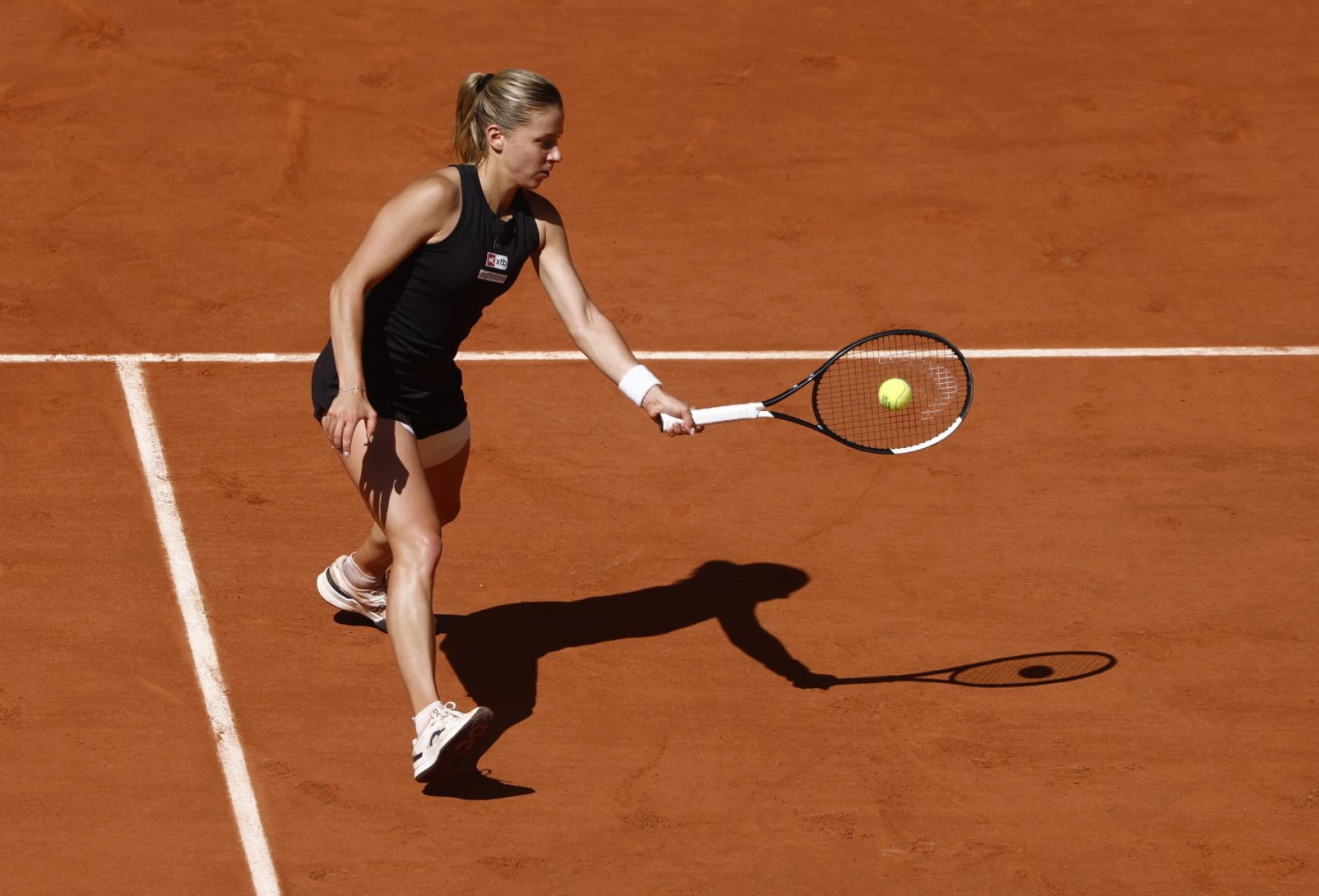 Maja Chwalińska w ćwierćfinale French Open! Pewna wygrana z Francuzką