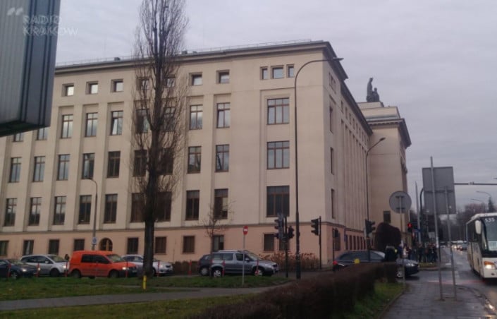 Maski studentów AGH – nie dla bolidu, a dla szpitala