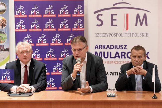 Arkadiusz Mularczyk: Raport o polskich stratach wojennych do końca roku Arkadiusz Mularczyk: Raport o polskich stratach wojennych do końca roku