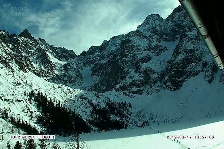 Śnieżna lawina w rejonie Morskiego Oka; nie ma poszkodowanych